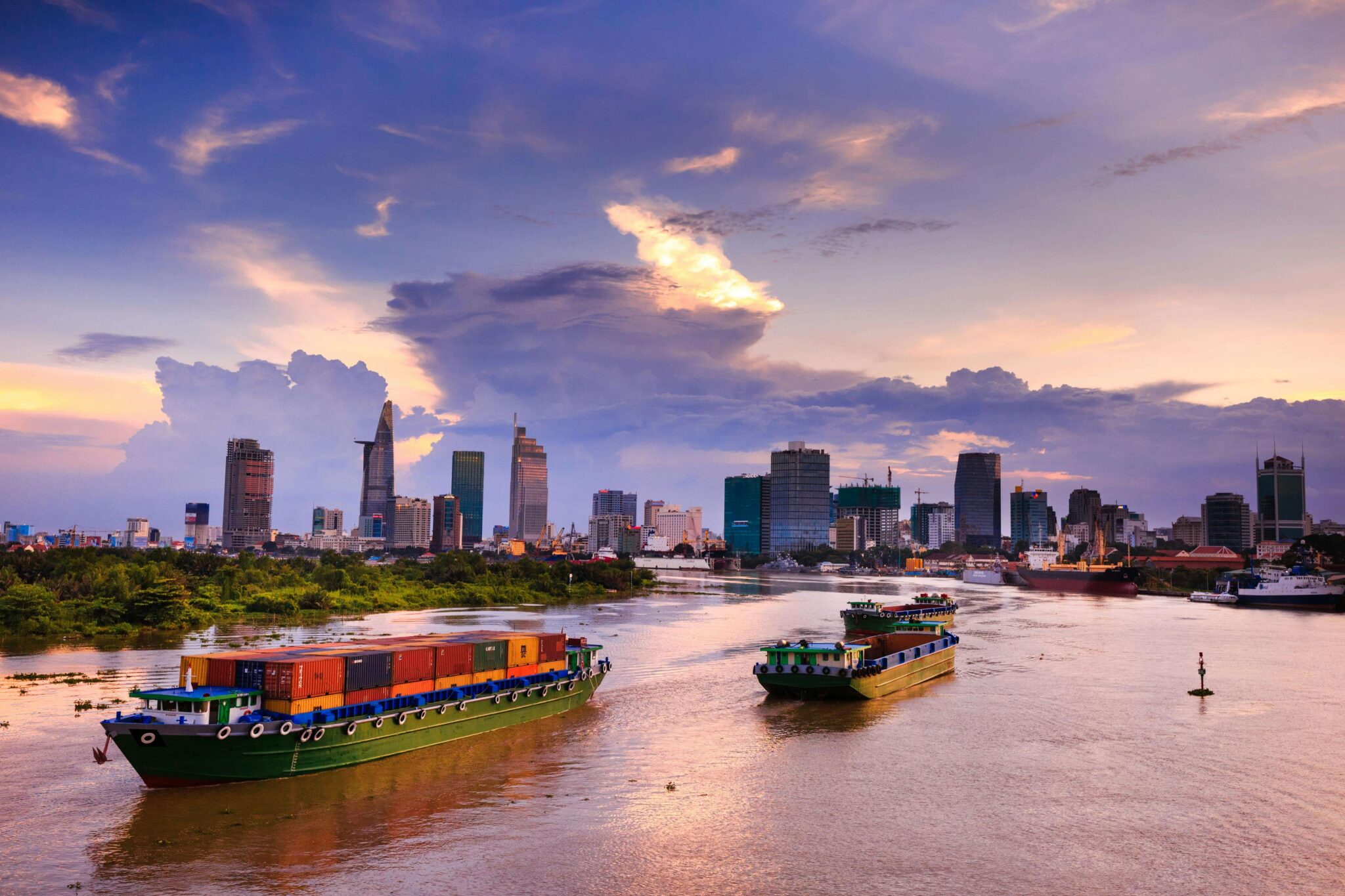 Tariffs, Trade & Textiles: Must Know About Importing Garments From ...